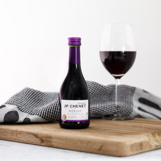 JP Chenet Merlot Piccolo 18,7cl - Rött vin | Martin & Servera